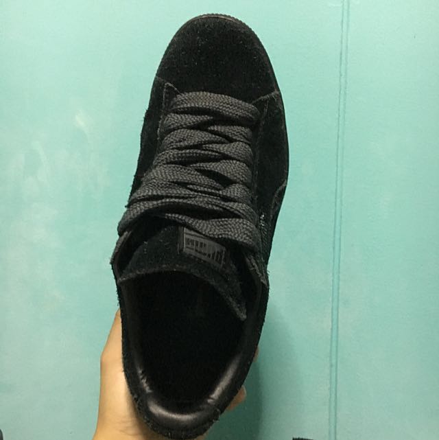 Puma Suede FULL BLACK, Men's Fashion, Footwear, Sneakers on Carousell