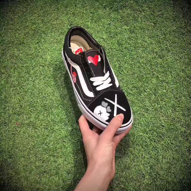 Vans x KAWS Old Skool Graphic Sneakers, Women's Fashion, Footwear ...