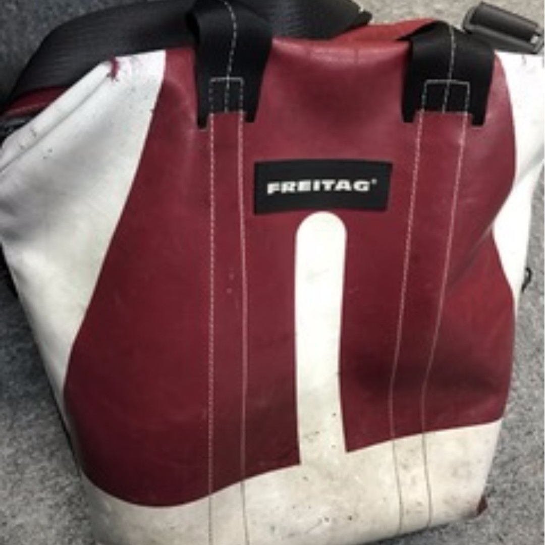 Beautiful Rare F76 Leo FREITAG Computer/Laptop Sling Bag (Out of ...