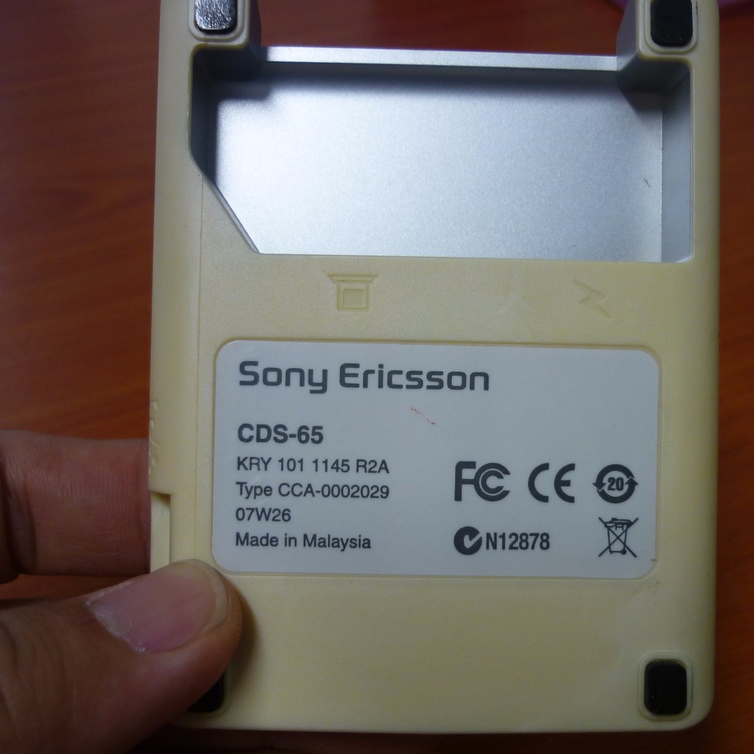 Sony Ericsson charging Station or Stand, Furniture & Home Living, Home ...