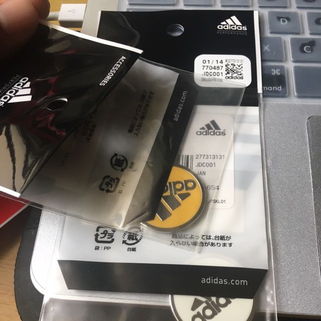ADIDAS Referee toss coin, Sports Equipment, Sports & Games, Racket ...