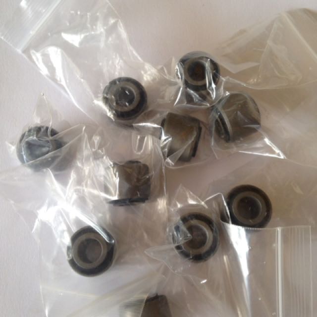Bush Absorber V100, Motorbikes on Carousell