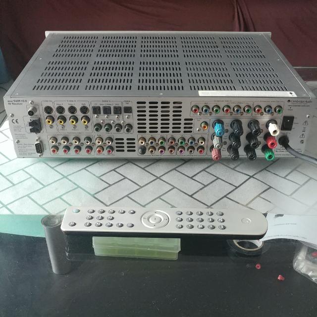 Rare Cambridge Audio Azur 540R V2.0 AV Receiver, Audio, Soundbars ...