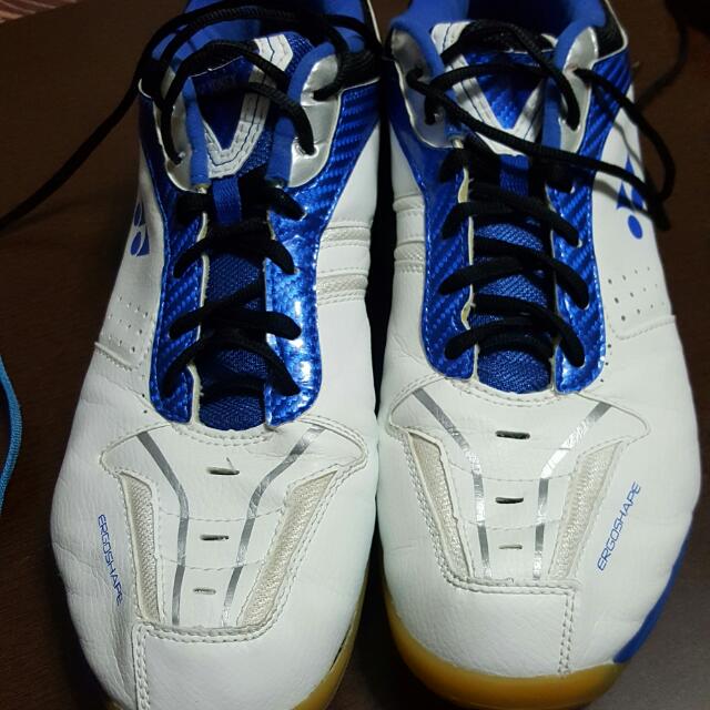 Yonex SC4 Shoe, Women's Fashion, Footwear, Sneakers on Carousell
