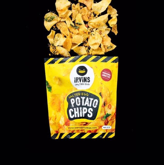 Irvins Salted Egg Potato Chips And Fish Skin, Food & Drinks, Packaged ...