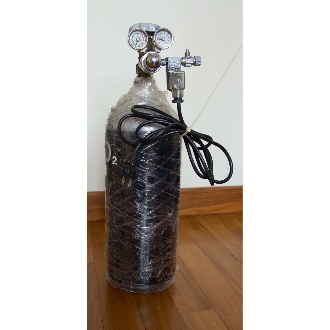 Carbon dioxide tank for tropical fish aquarium plants with pressure ...