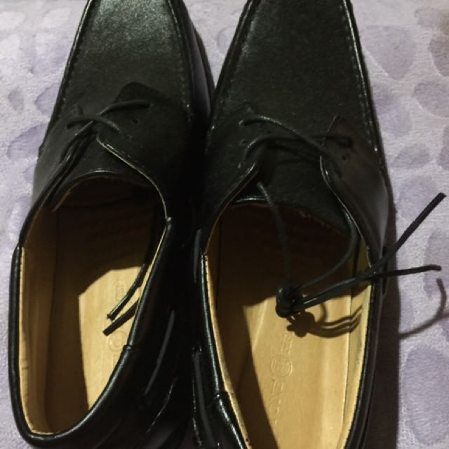 Men's Stonehaven Shoes, Men's Fashion, Footwear, Casual Shoes on Carousell