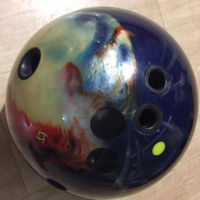 Storm Bowling Ball - Snap Lock, Sports Equipment, Sports & Games ...