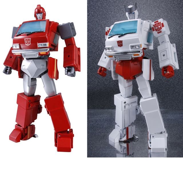 Takara Tomy Transformers Masterpiece MP Ironhide & Ratchet, Hobbies ...