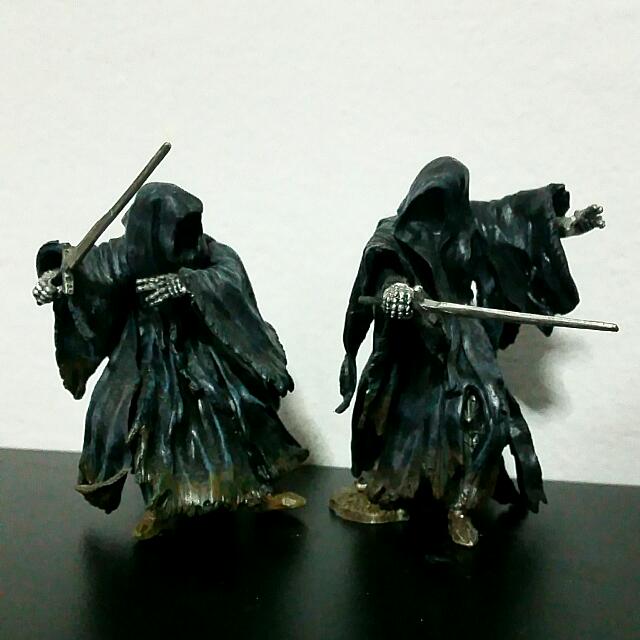 LOTR 2.5" Display Figure X 2 both $22, Hobbies & Toys, Toys & Games on ...
