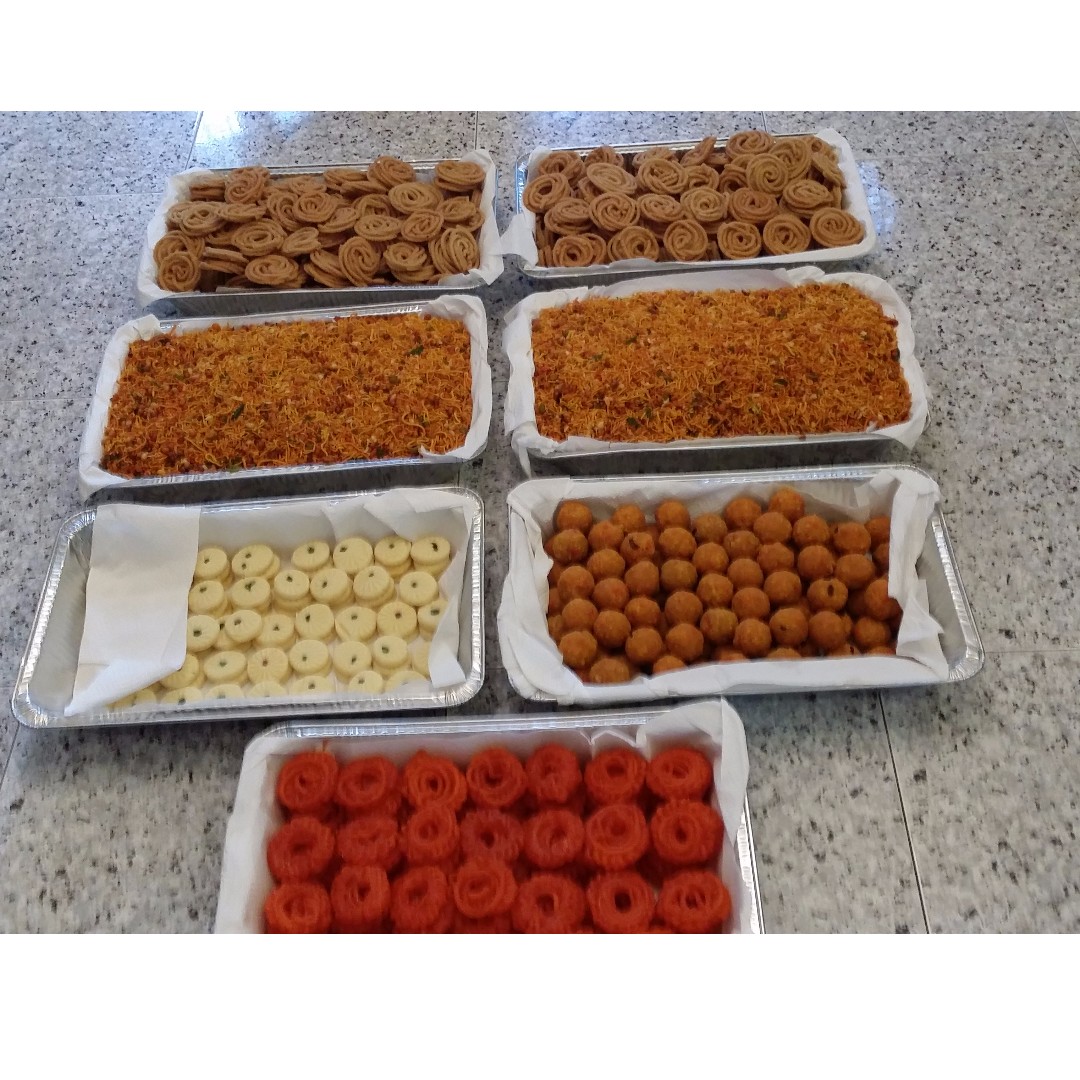 Indian Sweets / Muruku, Food & Drinks, Packaged & Instant Food on Carousell