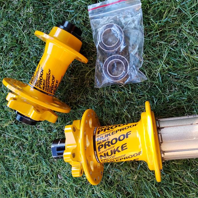 Nukeproof MTB Hubs 15x100 12x142 Convertible Quick Release, Sports ...