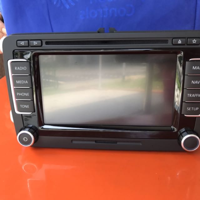 Volkswagen Head Unit, Car Accessories on Carousell