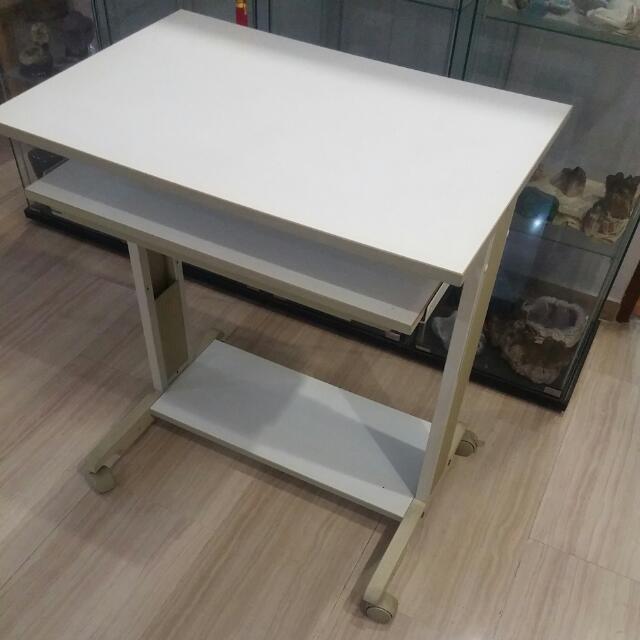 Computer Table, Furniture, Tables & Chairs on Carousell