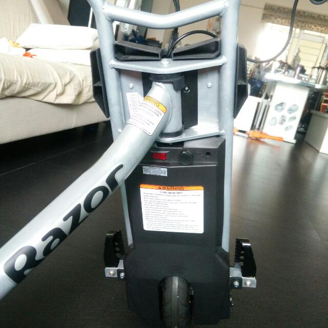 Razor POWER RIDER 360, Sports Equipment, PMDs, E-Scooters & E-Bikes ...