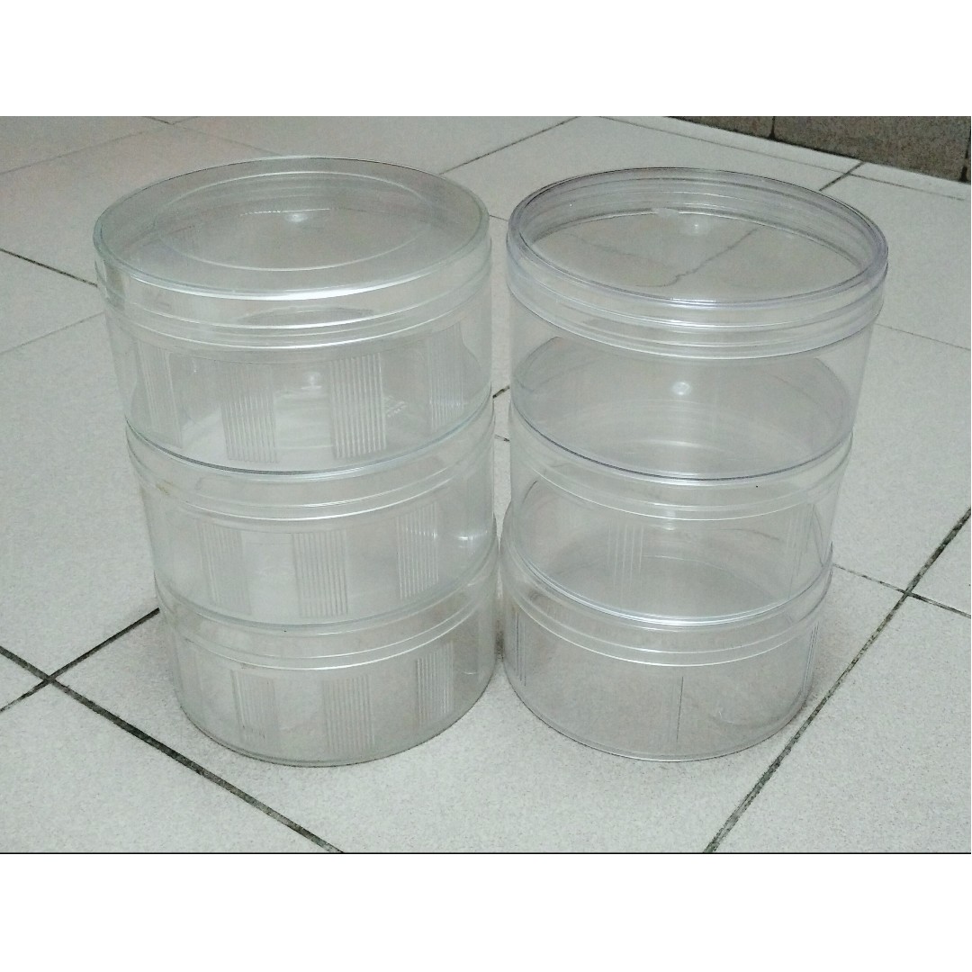 6 Round Plastic Containers, Furniture & Home Living, Kitchenware ...