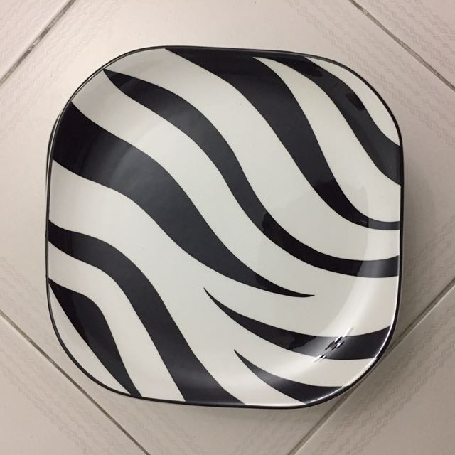 Sango Quadrille Zebra Plate, TV & Home Appliances, Kitchen Appliances ...