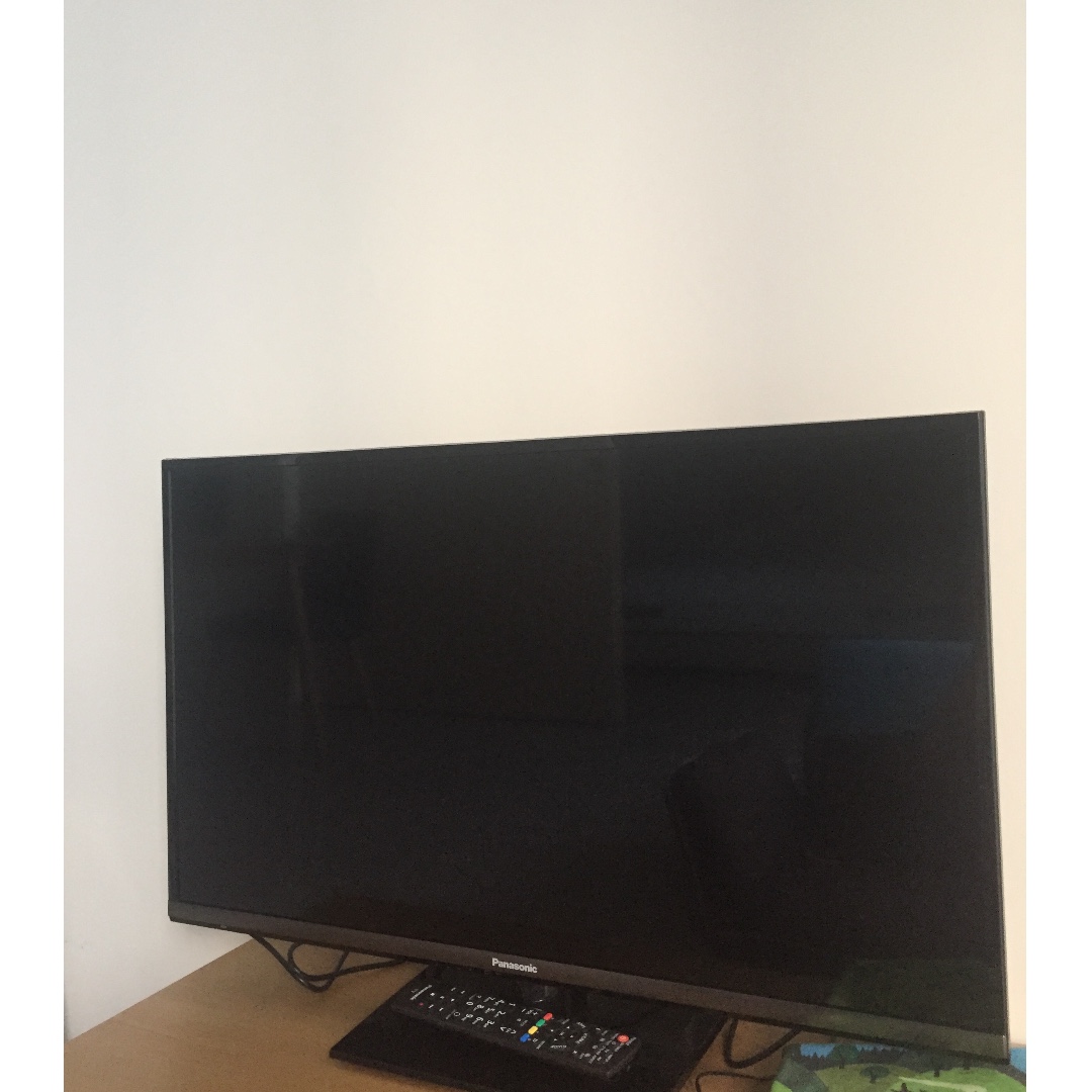 Panasonic 32 inch smart tv, TV & Home Appliances, TV & Entertainment ...