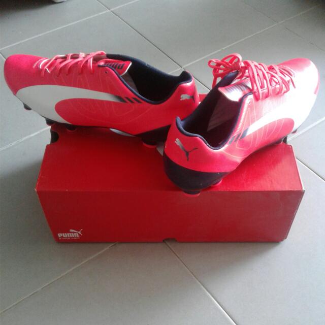 Puma Evo Speed 5, Men's Fashion, Footwear, Sneakers on Carousell