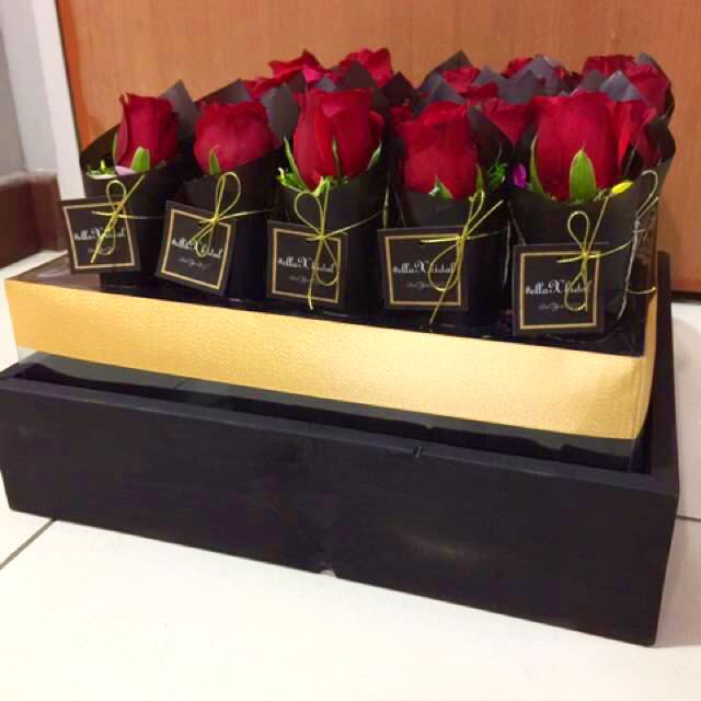 Bunga rampai / Gubahan / Hantaran, Everything Else on Carousell