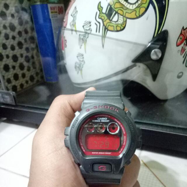G-shock Dw6900 SB8, Everything Else on Carousell