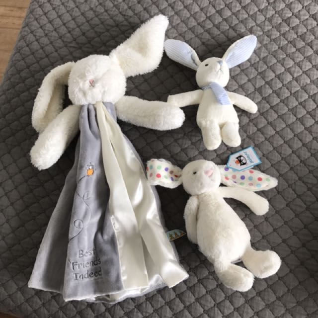 Set Of 3 Stuffed Rabbits, Hobbies & Toys, Toys & Games on Carousell
