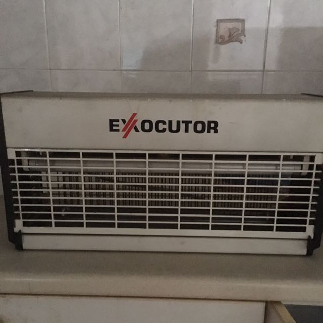 Exocutor Ex 30 Fly Killer, Furniture & Home Living, Cleaning & Homecare ...