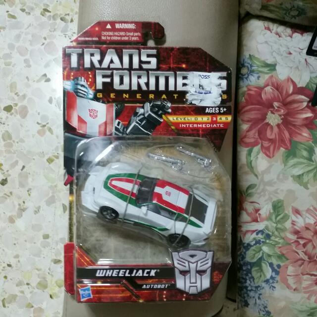 Transformers Generation Wheeljack, Hobbies & Toys, Toys & Games on ...