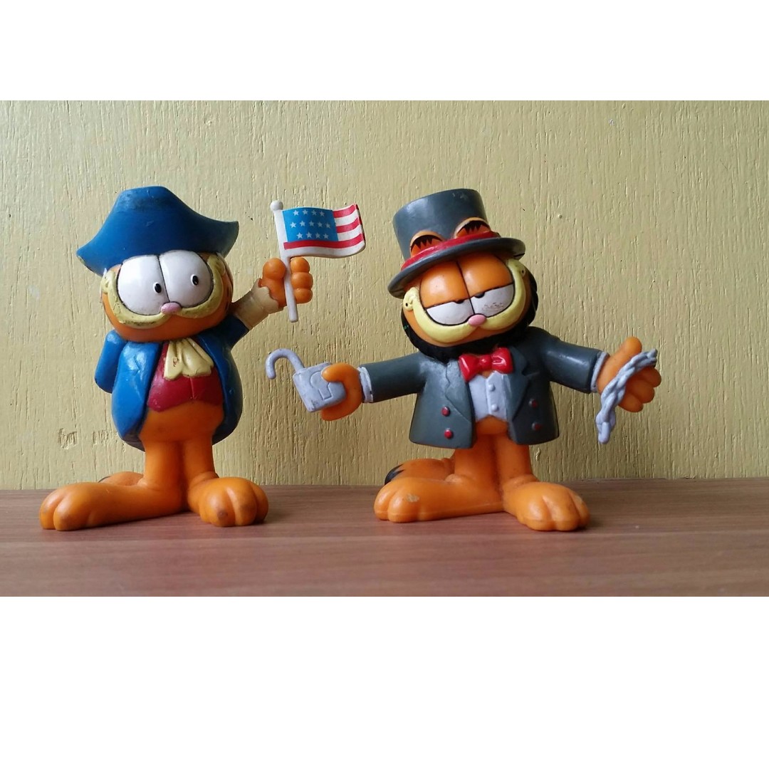 Garfield Figures Set, Hobbies & Toys, Memorabilia & Collectibles ...