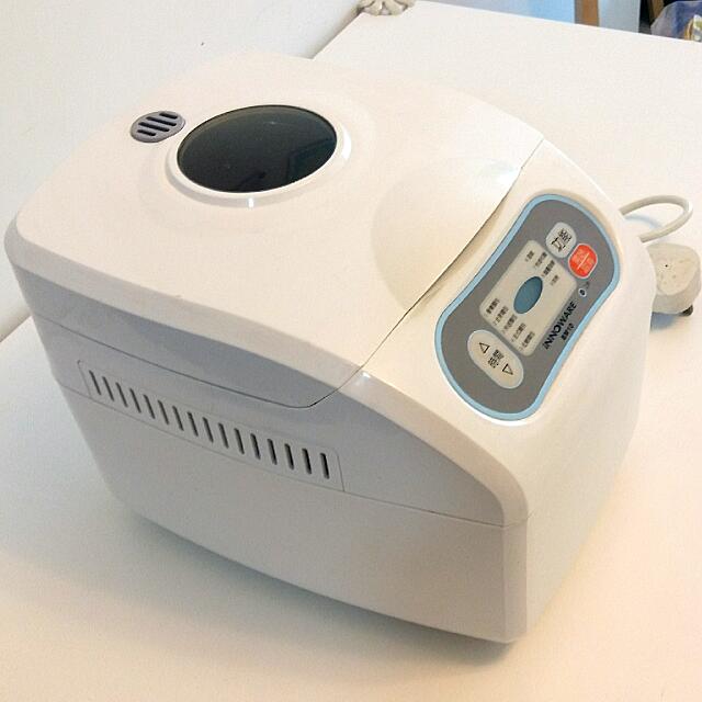 Innoware Bread Maker, TV & Home Appliances, Kitchen Appliances ...