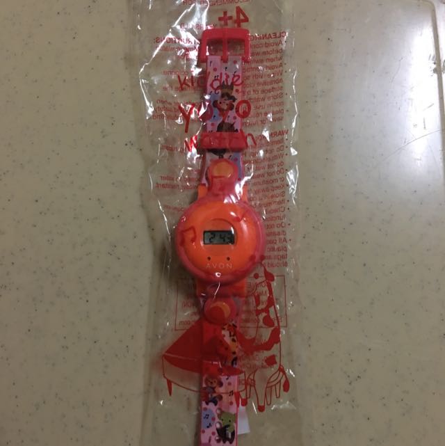 Avon Kiddie Yoyo Watch, Babies & Kids, Babies & Kids Fashion on Carousell