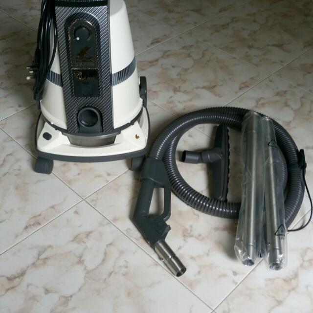 Delphin Water-filter Technology Vacuum Cleaner, TV & Home Appliances ...