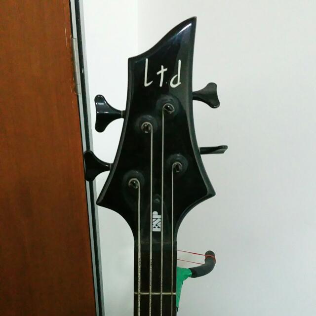 ESP LTD Bass (TA-500 - Tom Araya Signature), Hobbies & Toys, Music ...