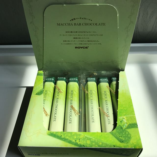 Royce Matcha Nutty Bar Chocolate, Food & Drinks, Packaged & Instant ...