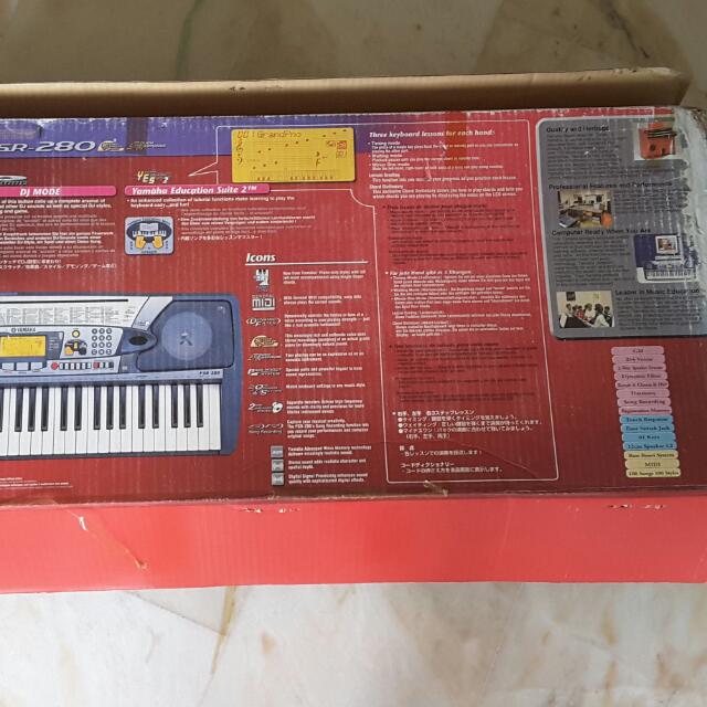 Yamaha Electronic Keyboard PSR-280, Music & Media, Music Instruments on Carousell