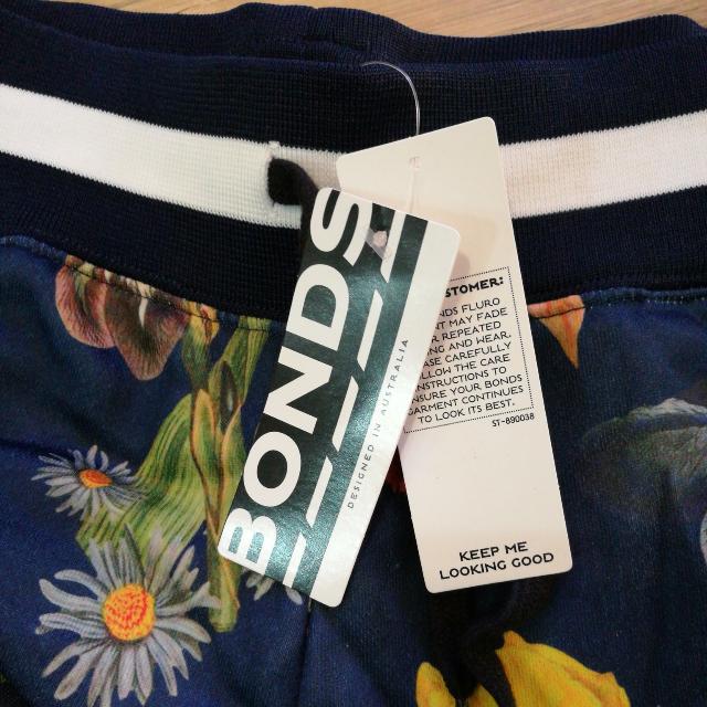 Authentic BONDS Pants For Ladies, Women's Fashion, Bottoms, Other ...