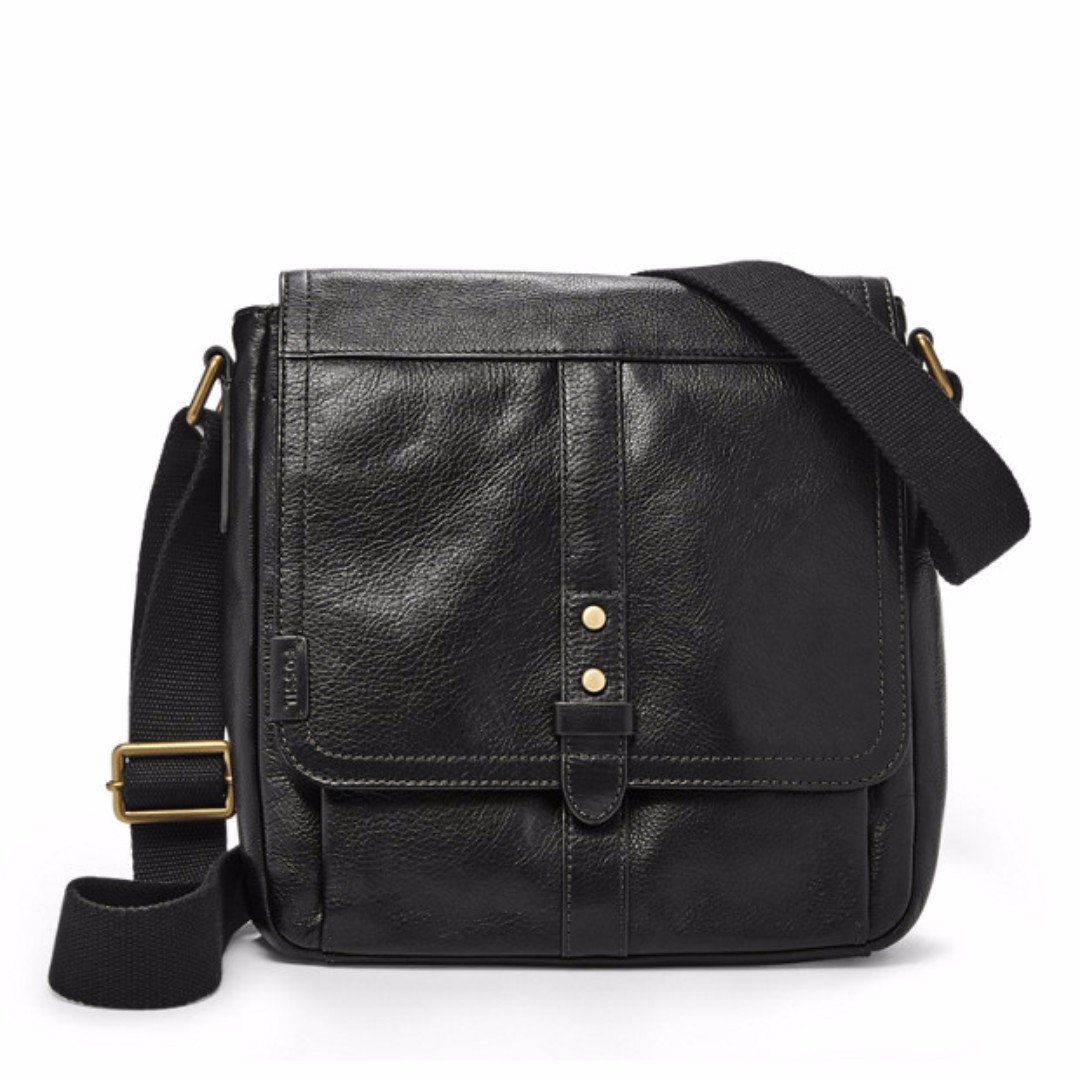 [BNWT] Fossil Travis City Bag - Black, Everything Else on Carousell