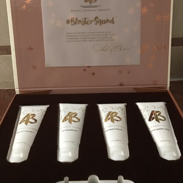 FaceBlaster Limited Edition Giftset, Beauty & Personal Care, Bath ...