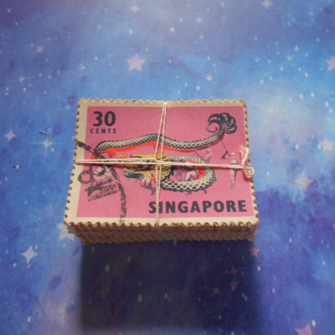 100 Stamps ( 1 Bundle ) - SINGAPORE 30c Dragon Dance - Used Postage Stamp, Hobbies & Toys ...