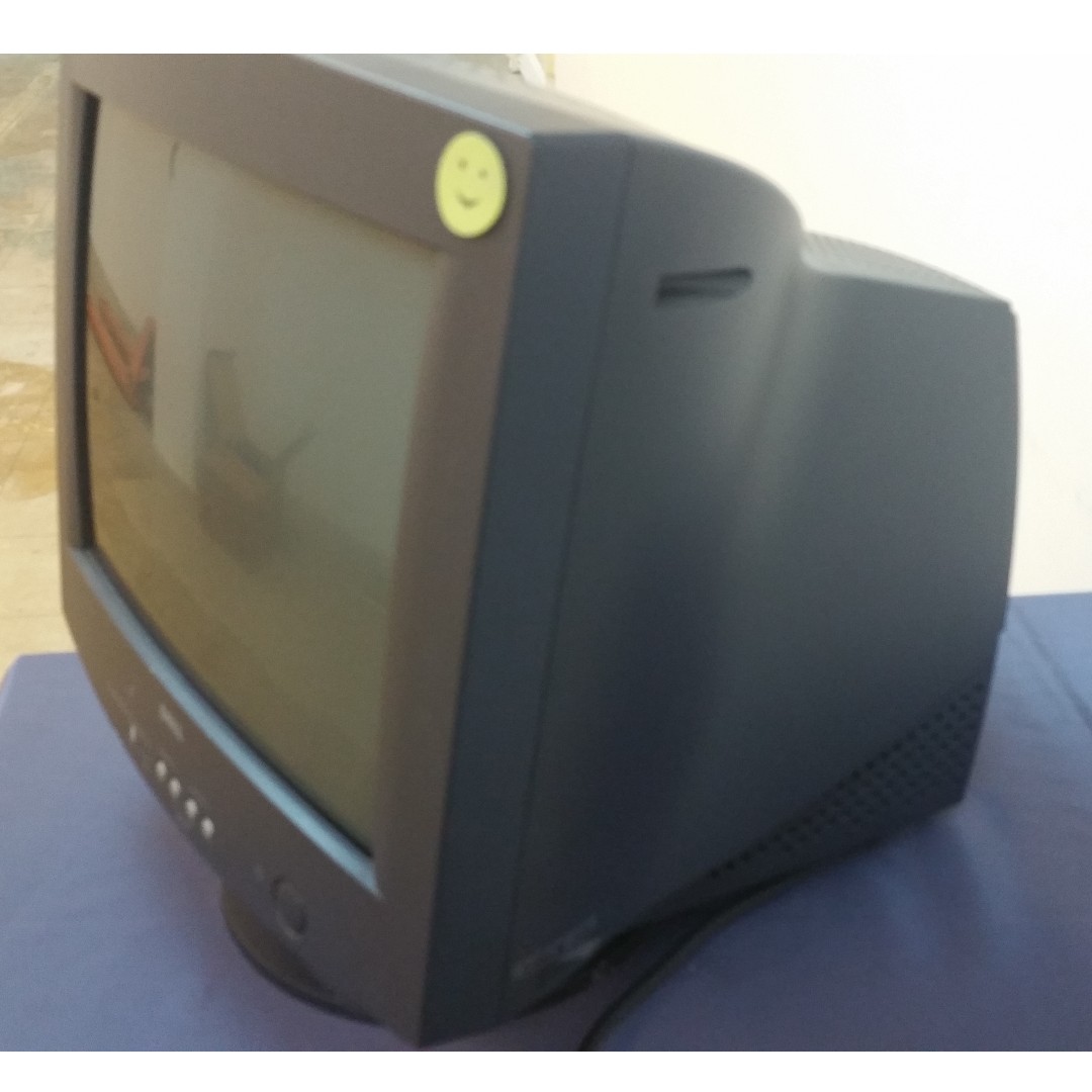 USED CRT Computer Monitor, Computers & Tech, Desktops on Carousell