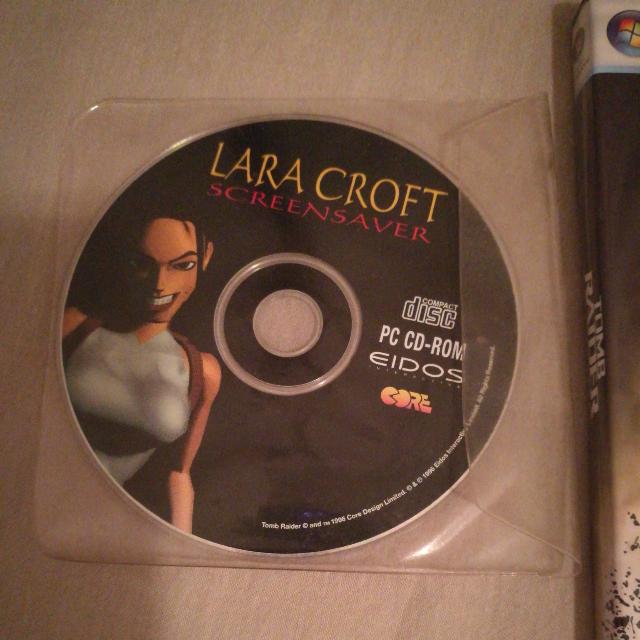 LARA CROFT PSP/PC Windows Games, 電子遊戲, 遊戲機配件, 遊戲禮物卡及帳戶 - Carousell