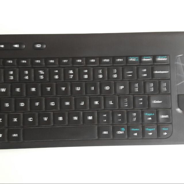 Logitech Wireless Keyboard With Mousepad Computers Tech Parts Accessories Computer