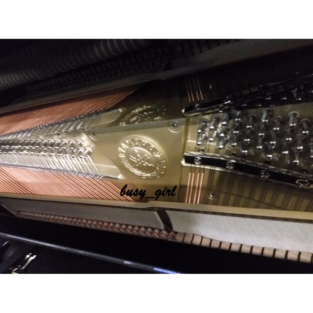 (Pending) Mint Condition Yamaha Upright Piano (Model: U1J PE) with Bench, Hobbies & Toys, Music ...