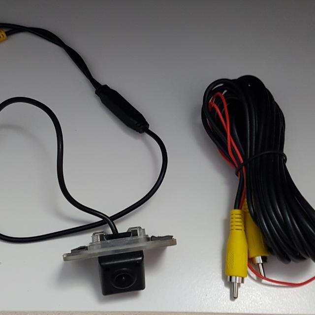 Reverse Camera With Extension Cable To Wire To Front Radio Unit ., Car ...