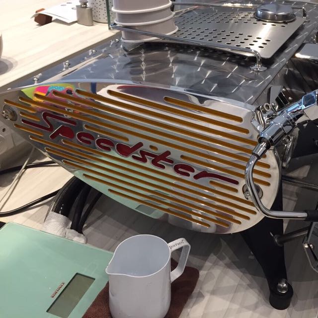 Speedster Kees Van Der Westen 2016 Espresso Machine, TV & Home ...