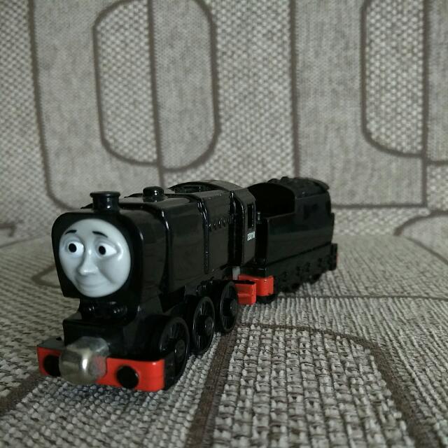 Thomas And Friends - Neville Die Cast Train, Hobbies & Toys, Toys ...