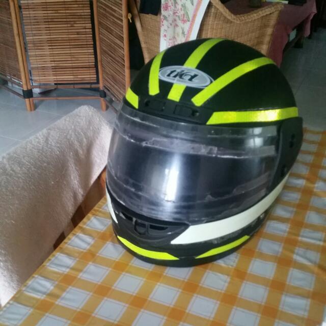 Matte Black Full Faced TKD Motorcycle Helmet, Sports Equipment ...