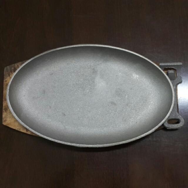 Sizzling Plate Plain Design, Furniture & Home Living, Kitchenware ...