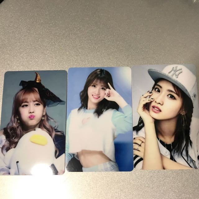 TWICE MOMO Ezlink Card Sticker, Hobbies & Toys, Memorabilia ...