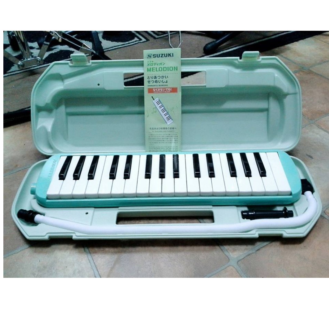 Suzuki Melodian 32 Key ( MX32D ), Hobbies & Toys, Music & Media ...